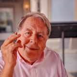In memoriam | Jan Kuilder was de Berlusconi van het Noorden en zette ... In memoriam | Jan Kuilder was de Berlusconi van het Noorden en zette ...